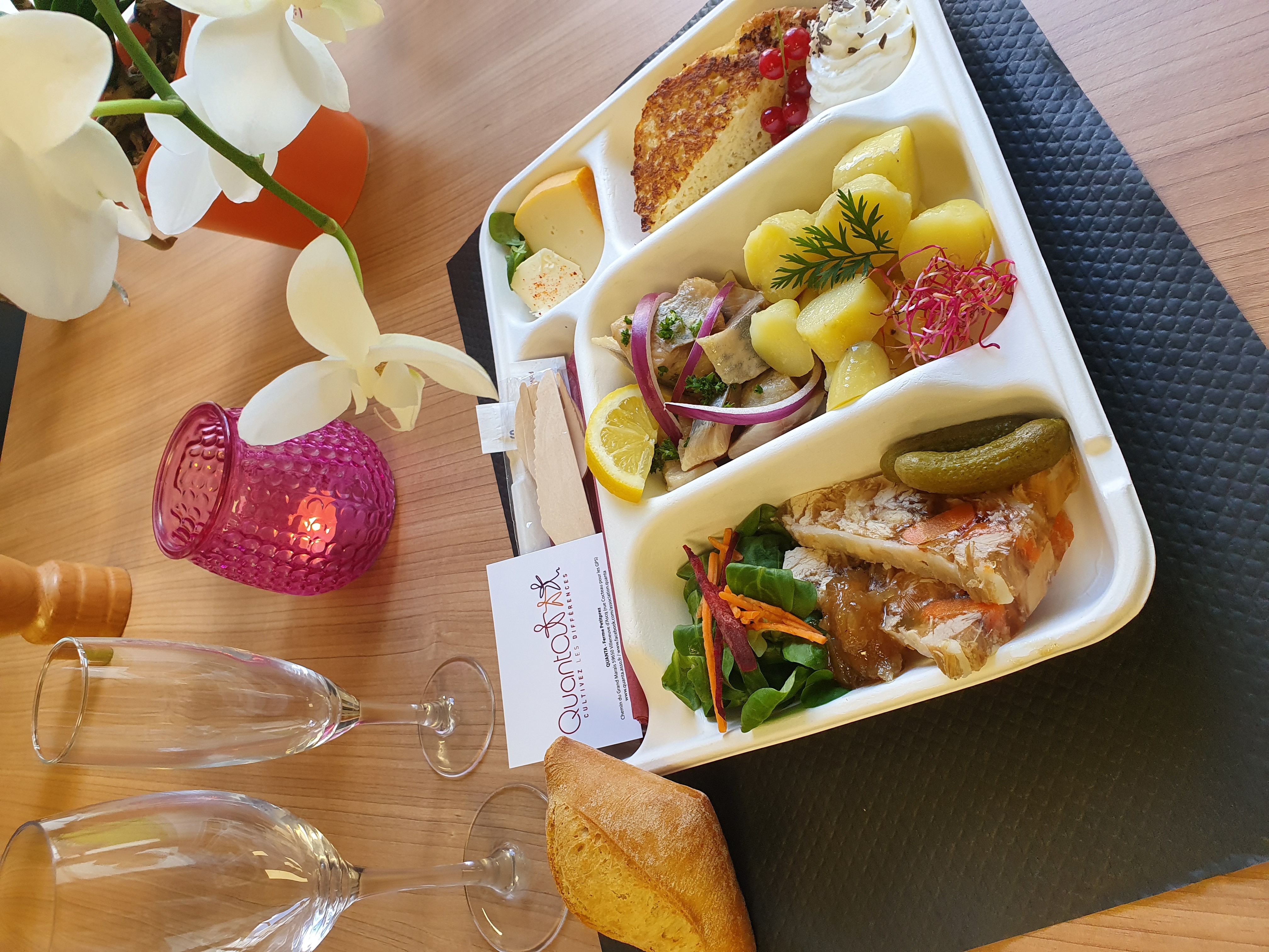 plateaux-repas - QUANTA