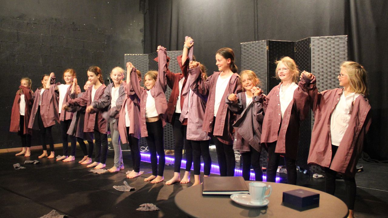 Atelier théâtre musical 6-8 ans - année 2025-2026 - QUANTA
